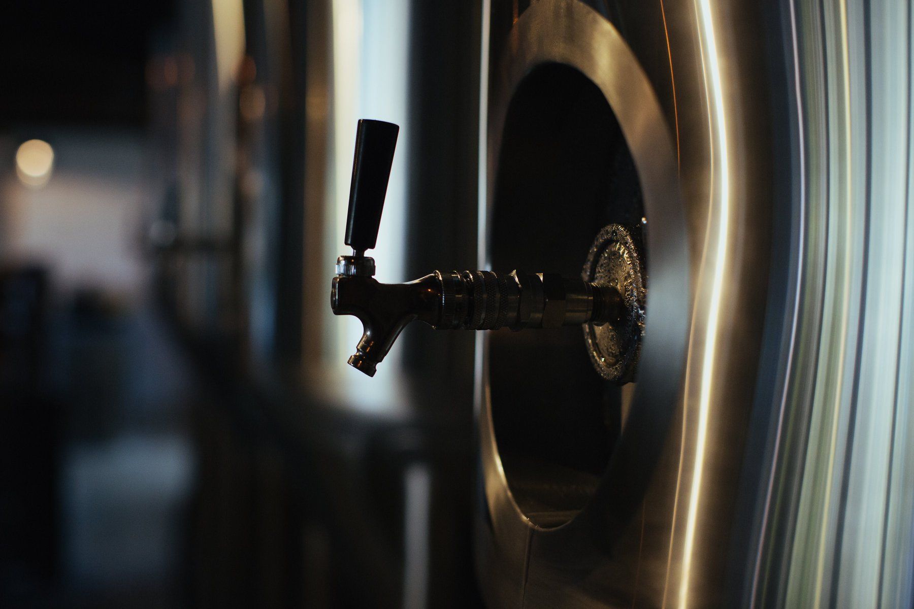 5 Reasons To Visit a Micro Brewery in Noosa - Habitat Noosa